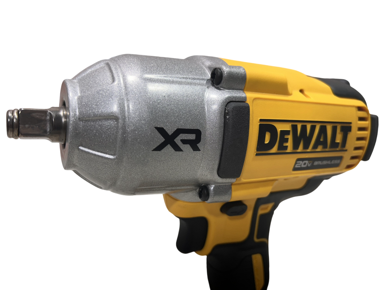 Аккумуляторный ударный гайковерт DeWALT DCF 900 N купить в Москве